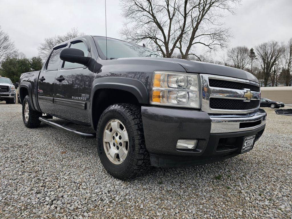 2011 CHEVROLET SILVERADO 1500 LT for sale at Stark Auto Sales ...