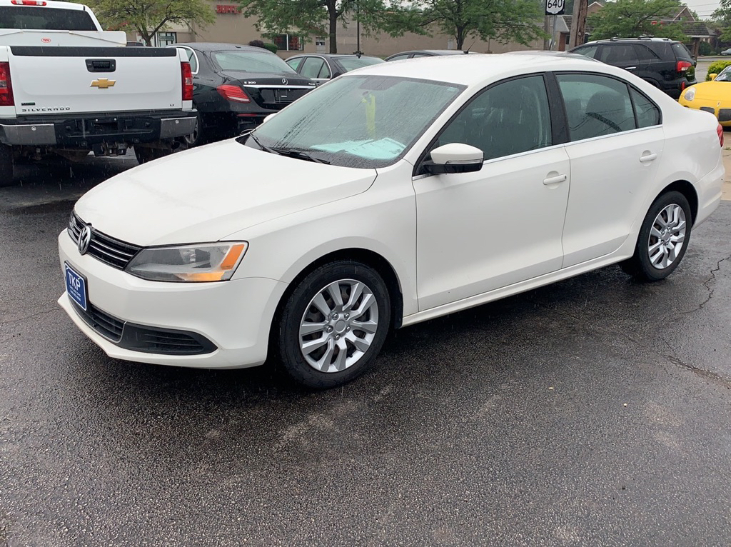 2013 VOLKSWAGEN JETTA SE for sale at TKP Auto Sales | Eastlake, Ohio