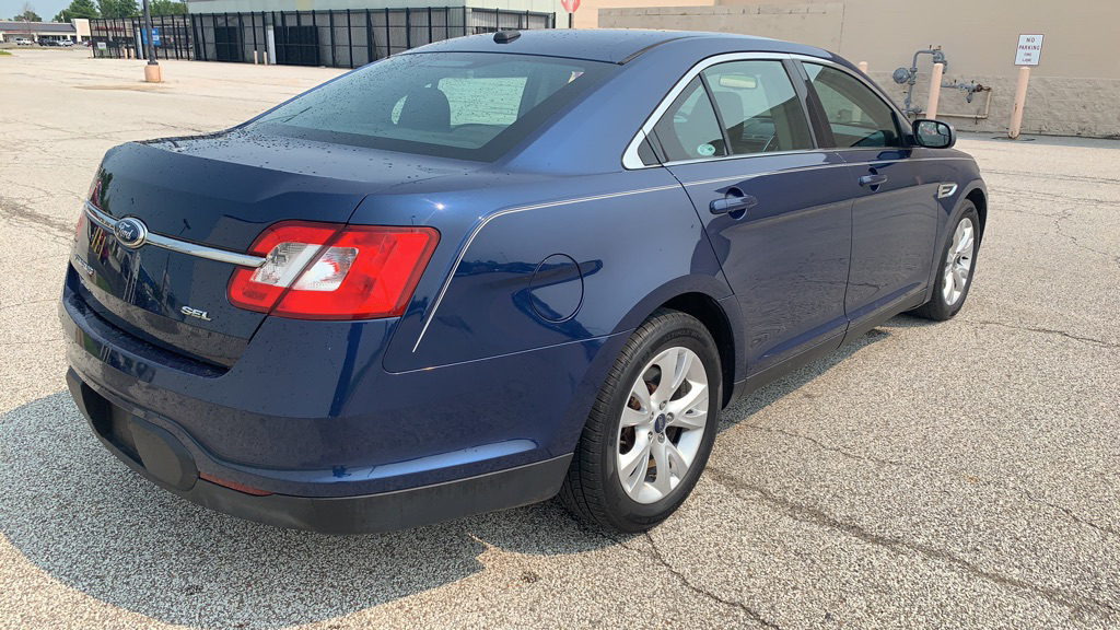 2012 FORD TAURUS SEL for sale at TKP Auto Sales | Eastlake, Ohio