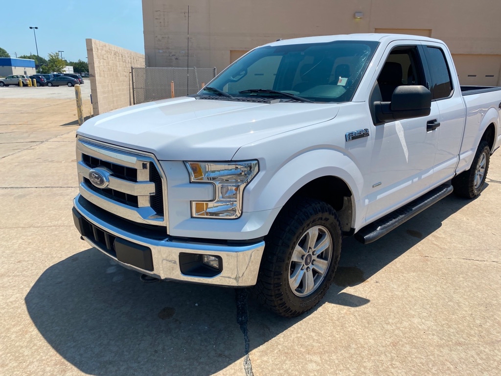 2015 FORD F150 SUPER CAB for sale at TKP Auto Sales | Eastlake, Ohio